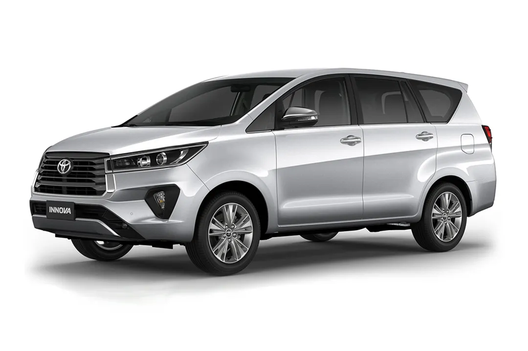 Toyota Innova Price, Specs & Variants | Buyer's Guide | AutoIndustriya