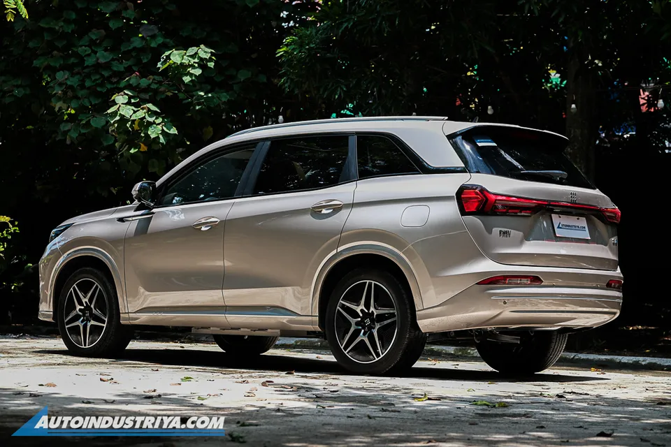 All-new DFSK E5 PHEV now in PH, starts at PHP 1.580M | AutoIndustriya