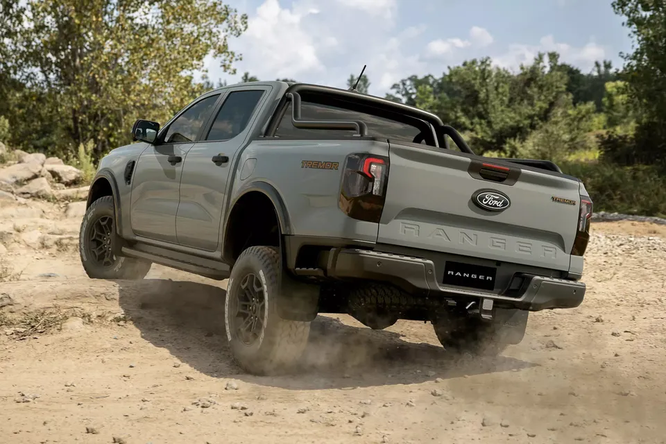 Refreshed 2026 Ford Ranger drops 2.0L bi-turbo diesel engine ...