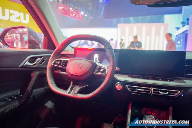 PIMS 2026: MG PH reveals all-new MG4, RX9 PHEV, and HS PHEV ...