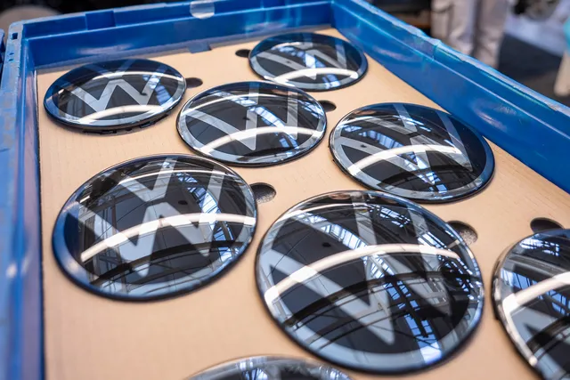 VW to cut 100K jobs & close four factories; Lamborghini IPO back on the ...