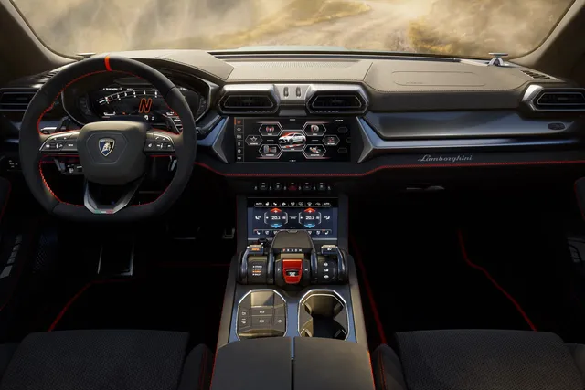 Urus SE Performante: Most powerful Lamborghini SUV yet with 812 HP ...