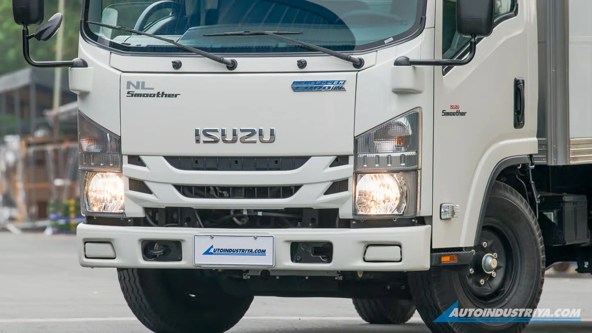Isuzu Elf with Toyota hydrogen fuel cell tech set for 2027 launch ...